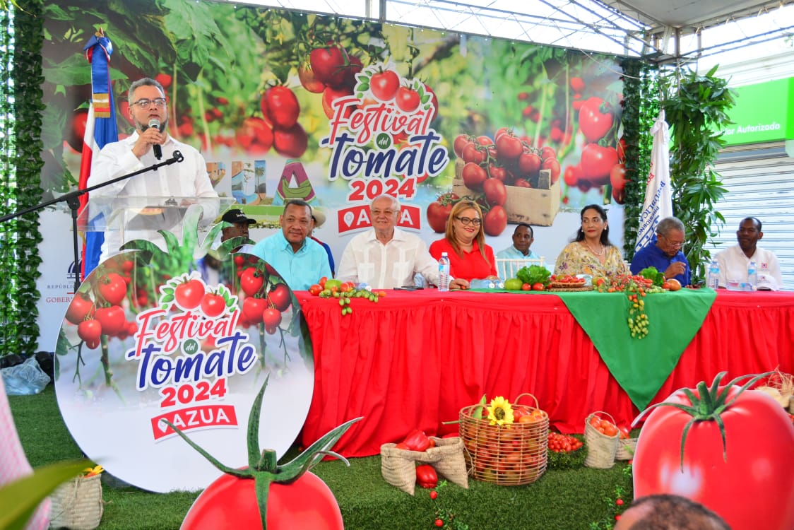 Con respaldo del FEDA inauguran Segundo Festival del Tomate 2024 en Azua | Presidencia de la ...
